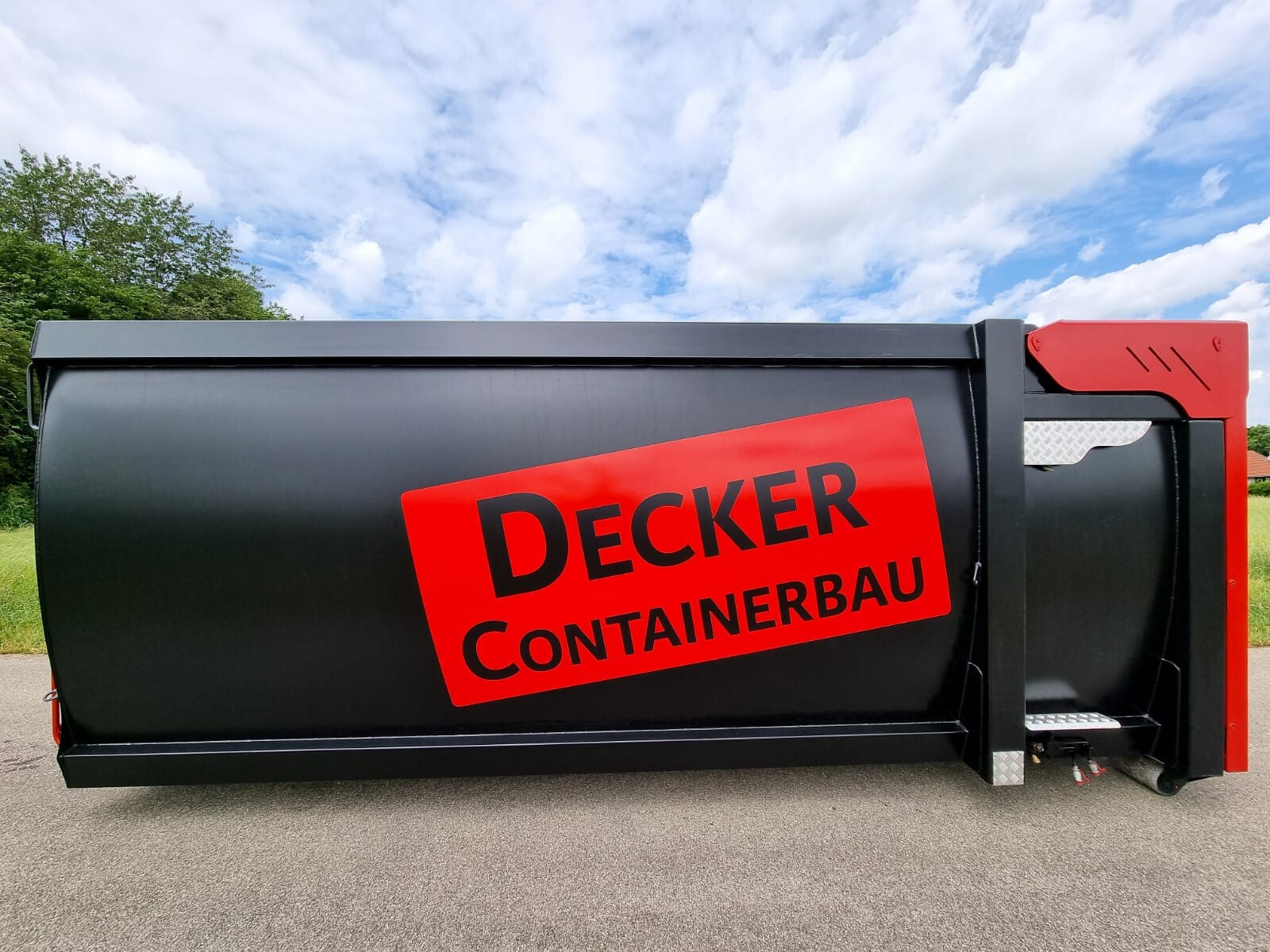 Container – Decker-Containerbau GmbH & Co KG | Abrollcontainer ...